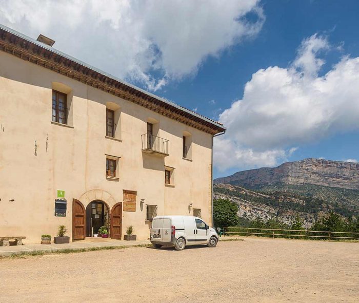 Expérimentez le vertige des passerelles de Montfalcó